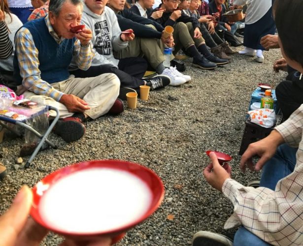 A Guide To Experience Shirakawago Doburoku Matsuri Festival - MyTravelBuzzg