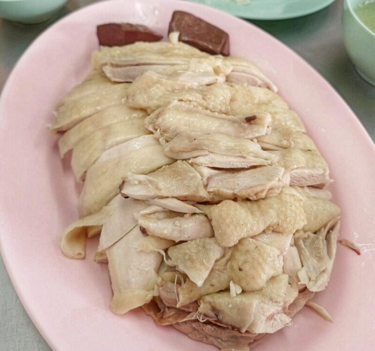 Bangkok Best Food: Go-Ang Pratunam Chicken Rice - MyTravelBuzzg